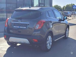 Zaļš Opel Mokka 2015 Šauļi, ar dzinēja tilpumu 1.60 L un nobraukumu 200 tūkst. km par 7200 €, foto 8 vietnē AUTOMOTO.COM.LV