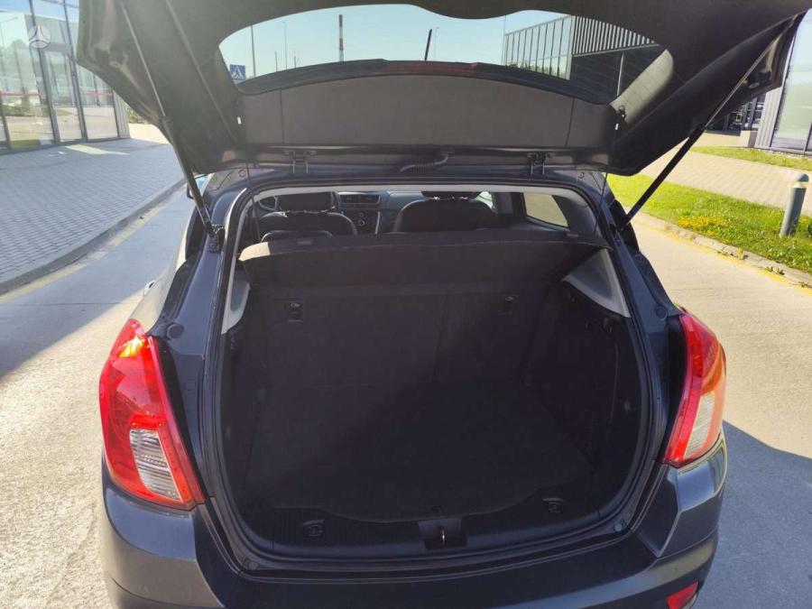 Zaļš Opel Mokka 2015 Šauļi, ar dzinēja tilpumu 1.60 L un nobraukumu 200 tūkst. km par 7200 €, foto 24 vietnē AUTOMOTO.COM.LV