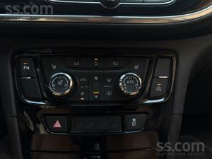 Zaļš Opel Mokka 2016 Cēsis, ar dzinēja tilpumu 1.60 L un nobraukumu 319 tūkst. km par 8990 €, foto 18 vietnē AUTOMOTO.COM.LV