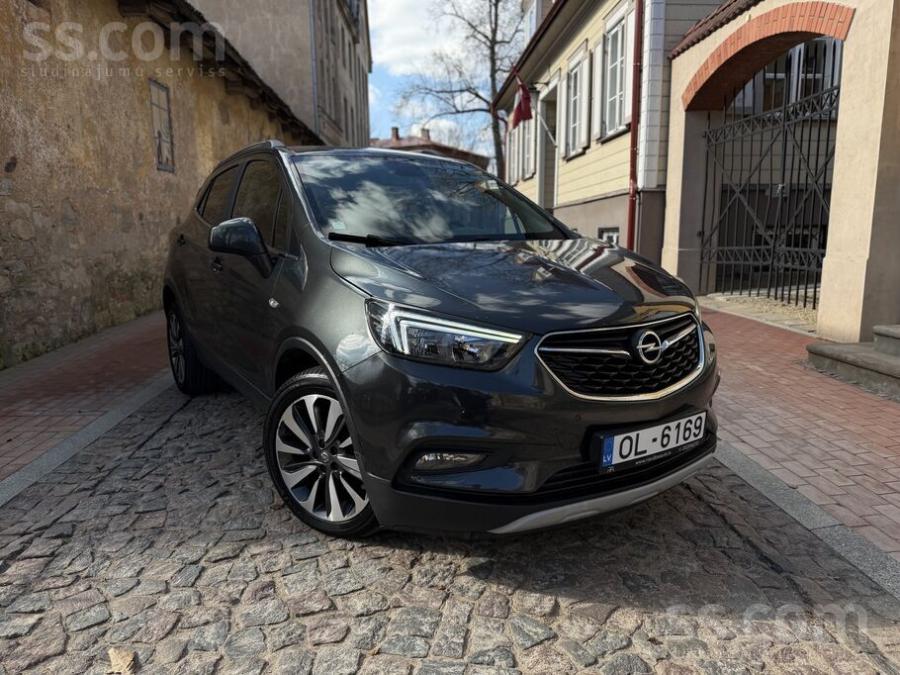 Zaļš Opel Mokka 2016 Cēsis, ar dzinēja tilpumu 1.60 L un nobraukumu 319 tūkst. km par 8990 €, foto 1 vietnē AUTOMOTO.COM.LV
