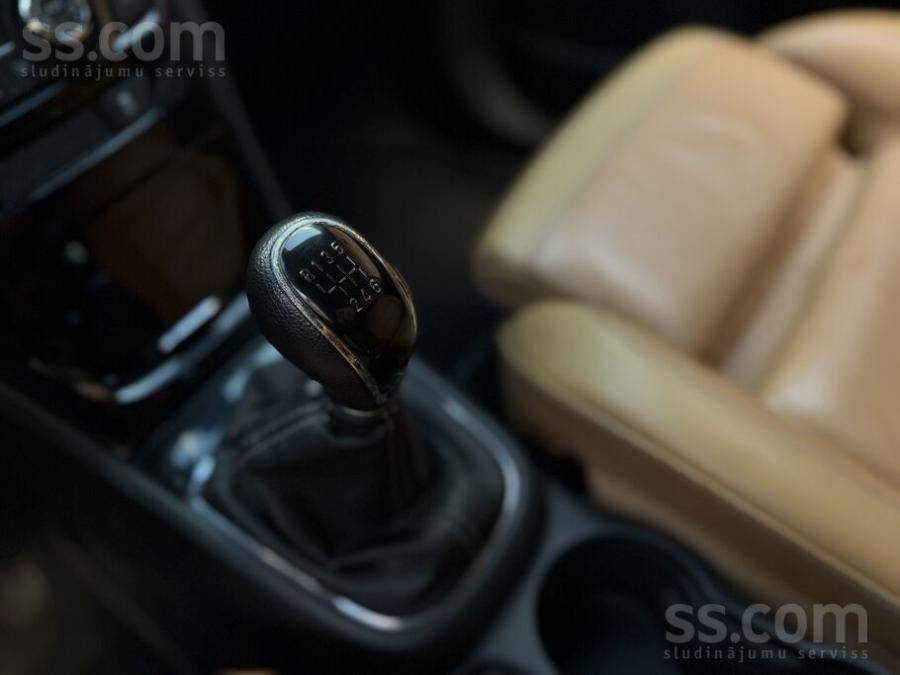 Zaļš Opel Mokka 2016 Cēsis, ar dzinēja tilpumu 1.60 L un nobraukumu 319 tūkst. km par 8990 €, foto 19 vietnē AUTOMOTO.COM.LV