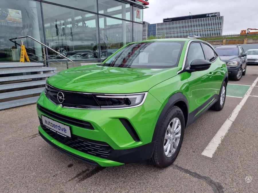 Green Opel Mokka 2021 in Vilnius, with an engine capacity of 0.00 L and mileage of 9 thousand km for 18500 €, photo 1 on AUTOMOTO.COM.LV