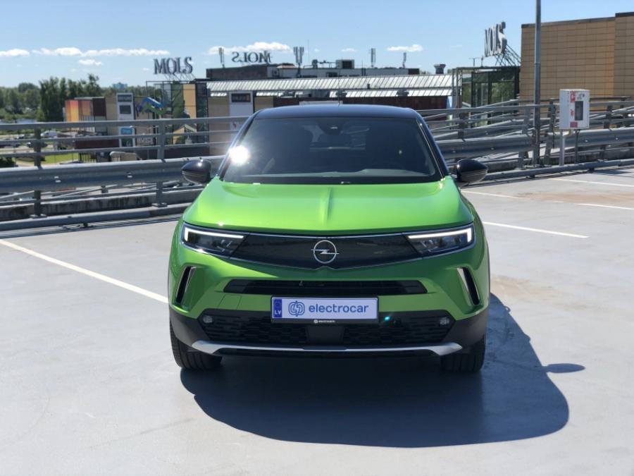 Green Opel Mokka 2021 in Riga, with an engine capacity of 0.00 L and mileage of 31 thousand km for 16650 €, photo 8 on AUTOMOTO.COM.LV