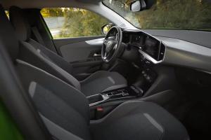 Зеленый Опель Mokka 2021 в Елгава, объемом двигателя 1.00 л и пробегом 24 тыс. км за 19900 €, фото 15 на AUTOMOTO.COM.LV