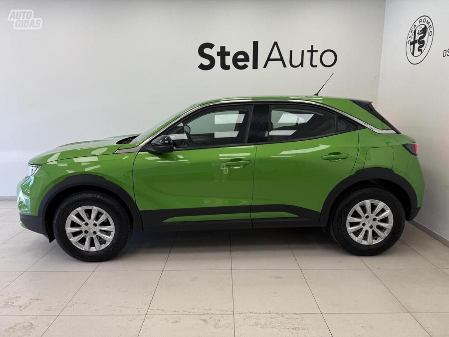 Green Opel Mokka 2021 in Vilnius, with an engine capacity of 1.20 L and mileage of 42 thousand km for 13790 €, photo 3 on AUTOMOTO.COM.LV