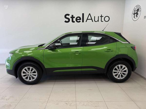Green Opel Mokka 2021 in Vilnius, with an engine capacity of 1.20 L and mileage of 42 thousand km for 13790 €, photo 2 on AUTOMOTO.COM.LV