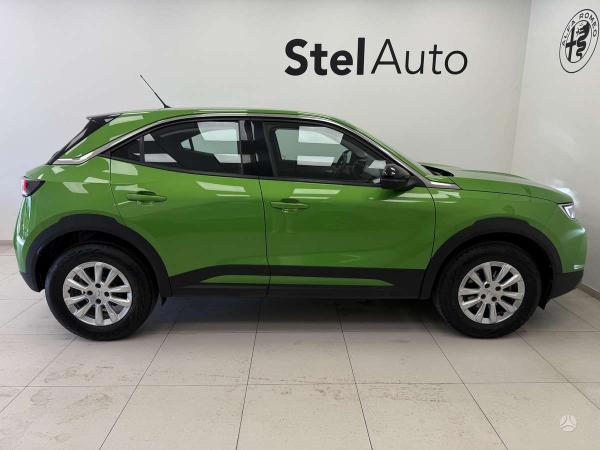 Green Opel Mokka 2021 in Vilnius, with an engine capacity of 1.20 L and mileage of 42 thousand km for 13790 €, photo 6 on AUTOMOTO.COM.LV