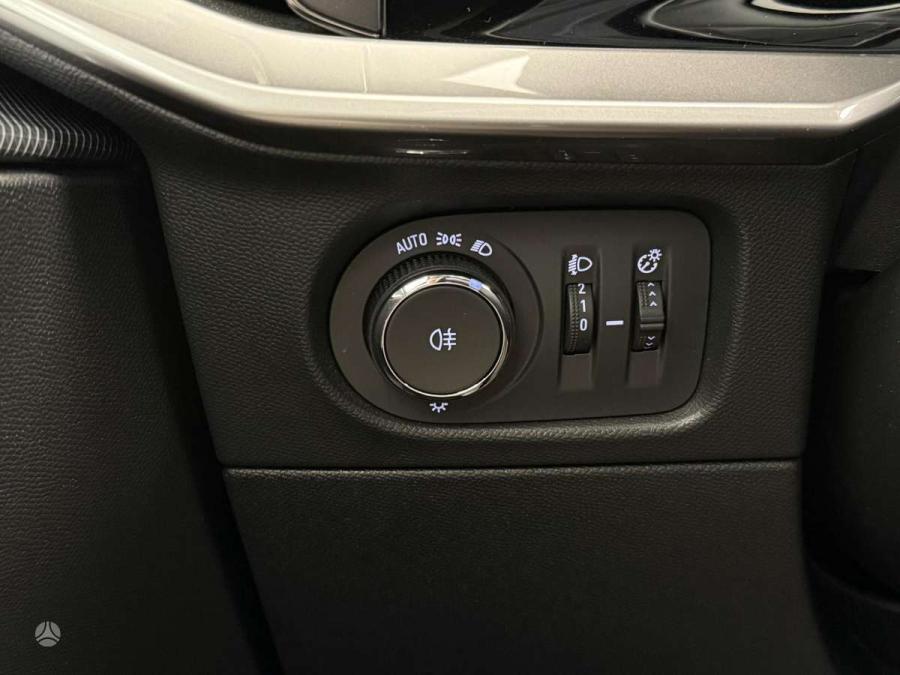 Zaļš Opel Mokka 2021 Viļņa, ar dzinēja tilpumu 1.20 L un nobraukumu 42 tūkst. km par 13790 €, foto 13 vietnē AUTOMOTO.COM.LV