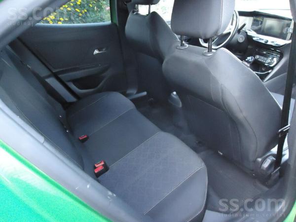 Green Opel Mokka 2021 in Riga, with an engine capacity of 1.20 L and mileage of 84 thousand km for 12200 €, photo 9 on AUTOMOTO.COM.LV
