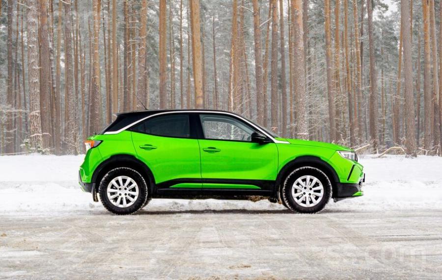 Green Opel Mokka 2022 in Riga, with an engine capacity of 1.20 L and mileage of 59 thousand km for 14690 €, photo 9 on AUTOMOTO.COM.LV
