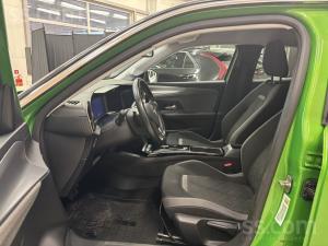 Green Opel Mokka 2022 in Riga, with an engine capacity of 1.20 L and mileage of 59 thousand km for 14700 €, photo 8 on AUTOMOTO.COM.LV