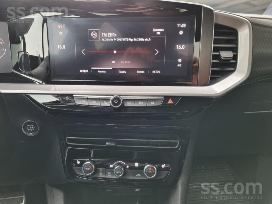 Green Opel Mokka 2023 in Riga, with an engine capacity of 1.20 L and mileage of 38 thousand km for 20900 €, photo 11 on AUTOMOTO.COM.LV