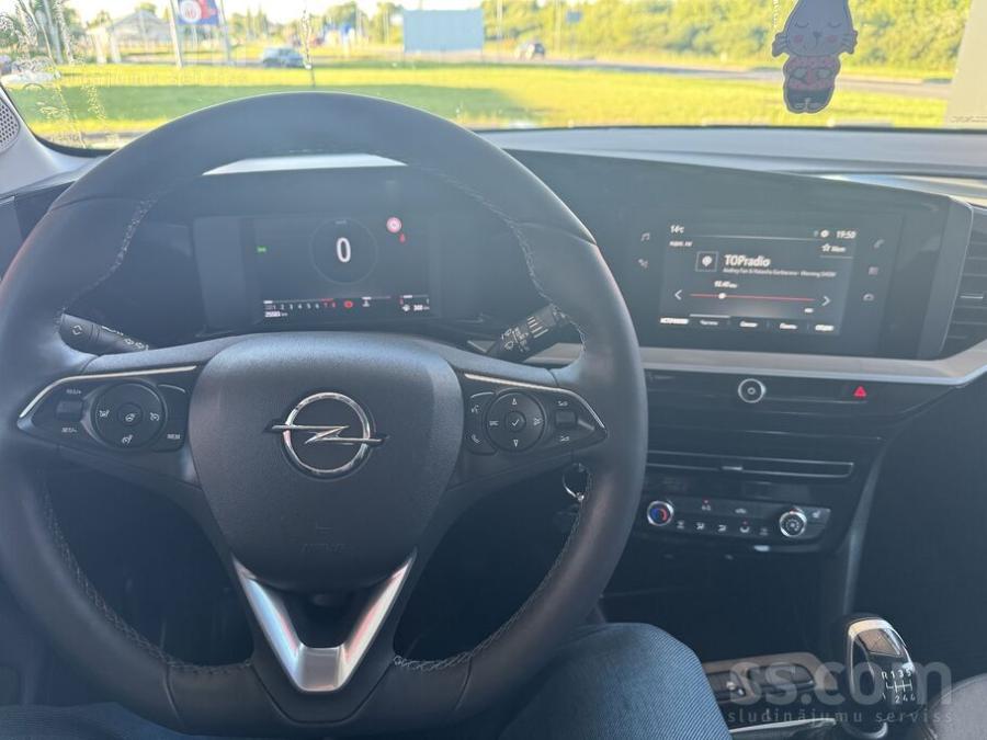 Зеленый Опель Mokka 2024 в Даугавпилс, объемом двигателя 1.20 л и пробегом 26 тыс. км за 18000 €, фото 4 на AUTOMOTO.COM.LV