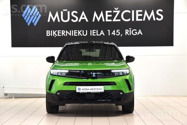 Зеленый Опель Mokka 2022 в Рига, объемом двигателя 0.00 л и пробегом 45 тыс. км за 20990 €, фото 2 на AUTOMOTO.COM.LV