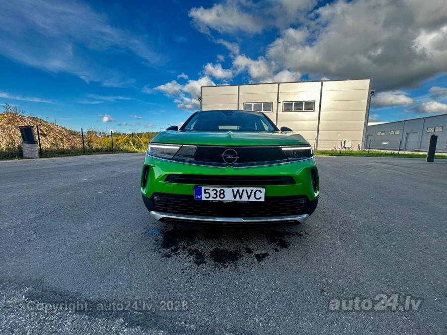 Green Opel Mokka 2023 in Tallinn, with an engine capacity of 0.00 L and mileage of 38 thousand km for 19500 €, photo 4 on AUTOMOTO.COM.LV