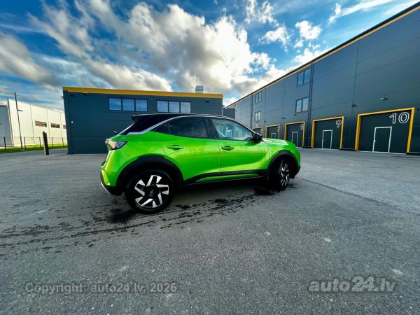 Green Opel Mokka 2023 in Tallinn, with an engine capacity of 0.00 L and mileage of 38 thousand km for 19500 €, photo 5 on AUTOMOTO.COM.LV