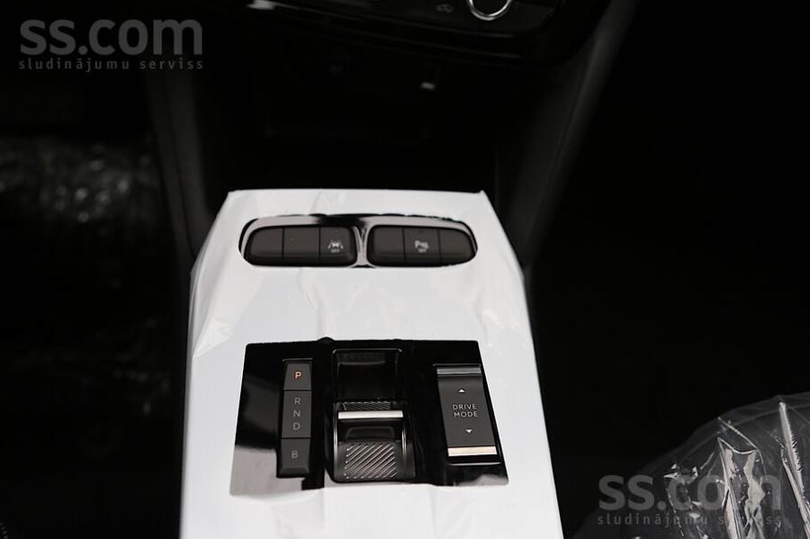 Zaļš Opel Mokka 2023 Tukums, ar dzinēja tilpumu 0.00 L un nobraukumu 1 tūkst. km par 24999 €, foto 27 vietnē AUTOMOTO.COM.LV