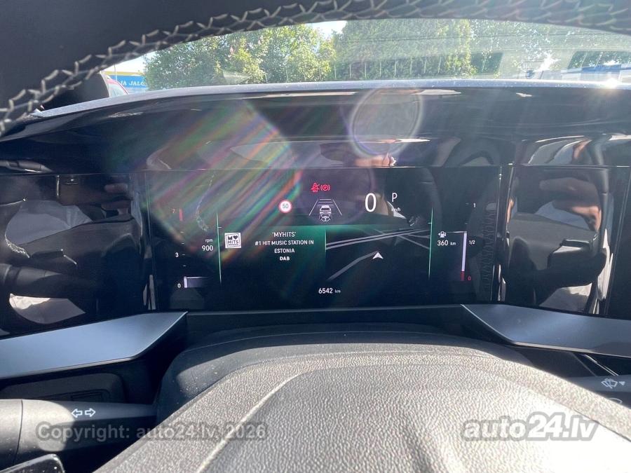 Green Opel Mokka 2025 in Tartu, with an engine capacity of 1.20 L and mileage of 8 thousand km for 24490 €, photo 11 on AUTOMOTO.COM.LV