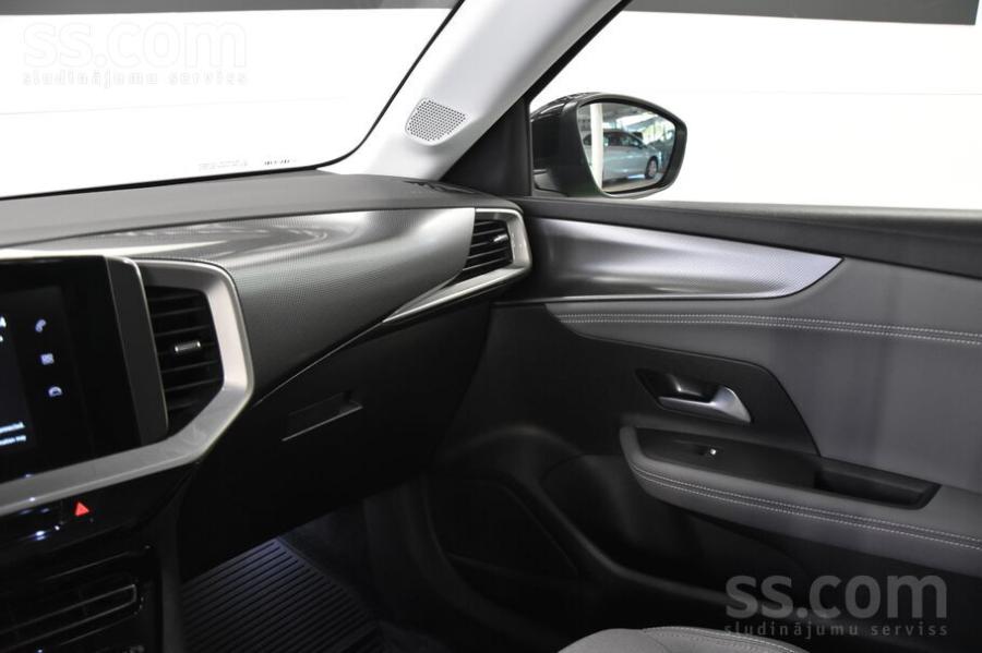 Zaļš Opel Mokka 2025 Rīga, ar dzinēja tilpumu 1.20 L un nobraukumu 10 tūkst. km par 20990 €, foto 14 vietnē AUTOMOTO.COM.LV