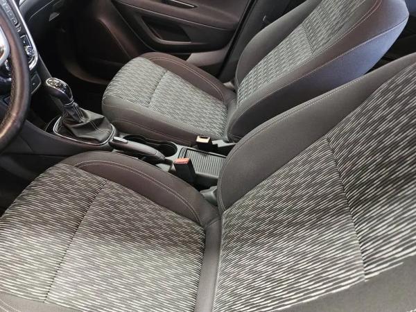 Pelēks Opel Mokka 2012 Jēkabpils, ar dzinēja tilpumu 1.70 L un nobraukumu 129 tūkst. km par 7990 €, foto 10 vietnē AUTOMOTO.COM.LV