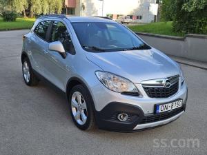 Grey Opel Mokka 2012 in Jekabpils, with an engine capacity of 1.70 L and mileage of 282 thousand km for 6990 €, photo 4 on AUTOMOTO.COM.LV