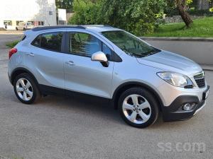 Grey Opel Mokka 2012 in Jekabpils, with an engine capacity of 1.70 L and mileage of 282 thousand km for 6990 €, photo 5 on AUTOMOTO.COM.LV