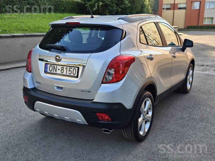Grey Opel Mokka 2012 in Jekabpils, with an engine capacity of 1.70 L and mileage of 282 thousand km for 6990 €, photo 8 on AUTOMOTO.COM.LV