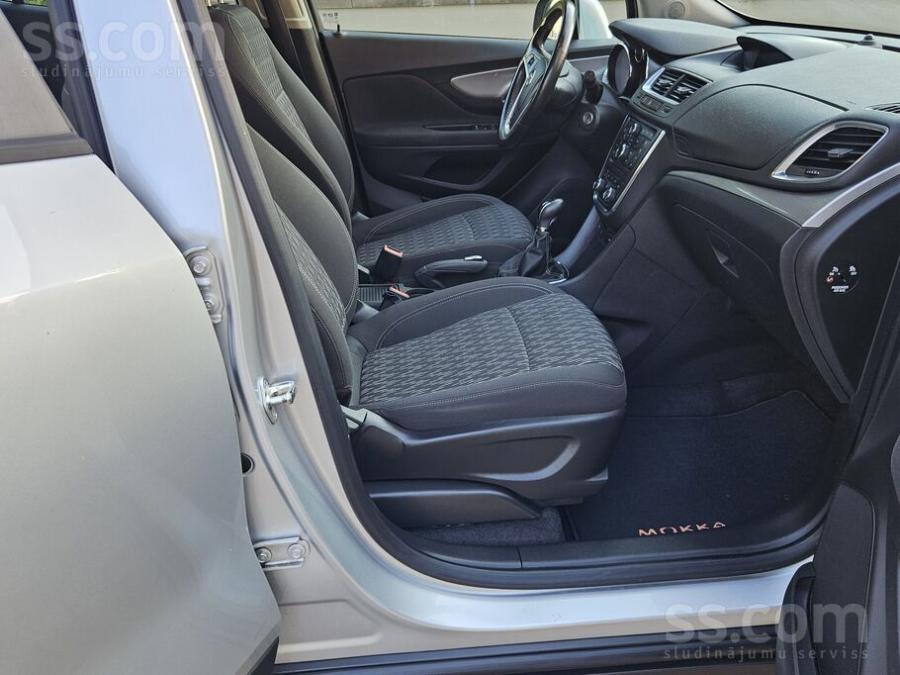Grey Opel Mokka 2012 in Jekabpils, with an engine capacity of 1.70 L and mileage of 282 thousand km for 6990 €, photo 23 on AUTOMOTO.COM.LV
