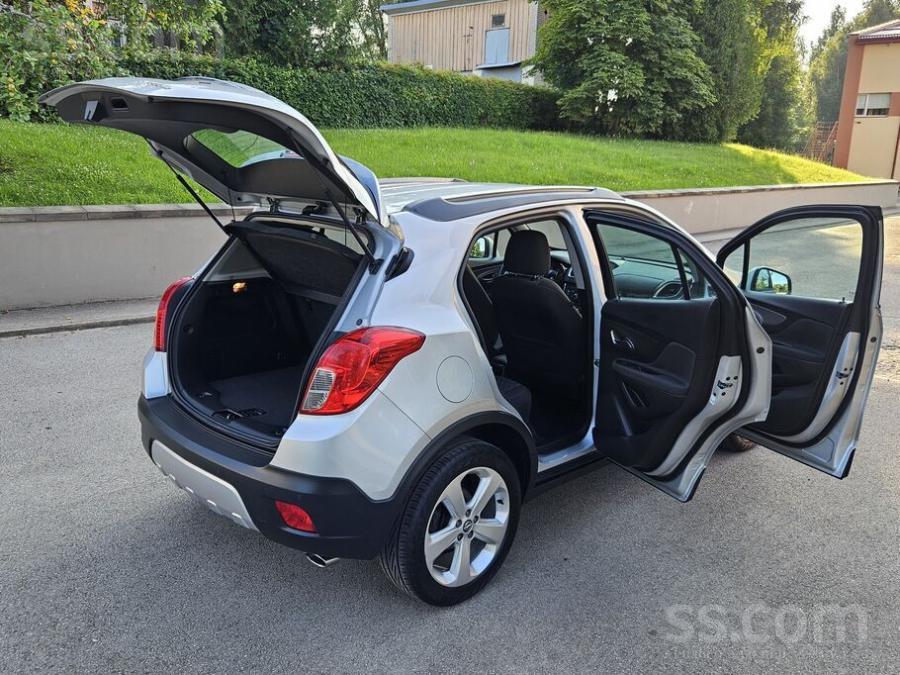Grey Opel Mokka 2012 in Jekabpils, with an engine capacity of 1.70 L and mileage of 282 thousand km for 6990 €, photo 26 on AUTOMOTO.COM.LV