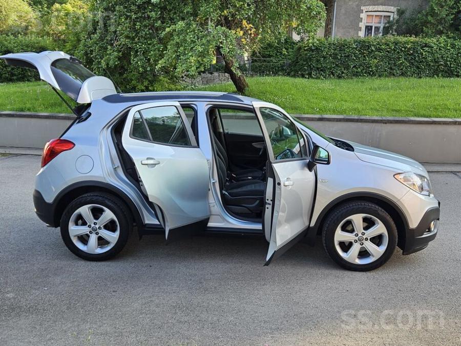 Grey Opel Mokka 2012 in Jekabpils, with an engine capacity of 1.70 L and mileage of 282 thousand km for 6990 €, photo 30 on AUTOMOTO.COM.LV