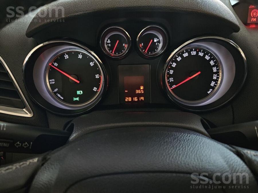 Grey Opel Mokka 2012 in Jekabpils, with an engine capacity of 1.70 L and mileage of 282 thousand km for 6990 €, photo 35 on AUTOMOTO.COM.LV