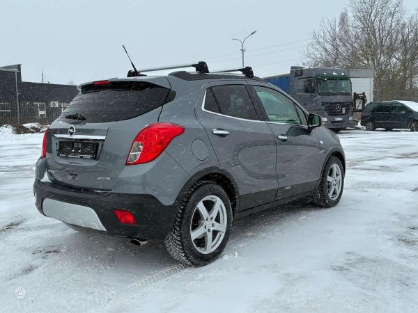 Grey Opel Mokka 2013 in Marijampole, with an engine capacity of 1.69 L and mileage of 177 thousand km for 5550 €, photo 6 on AUTOMOTO.COM.LV