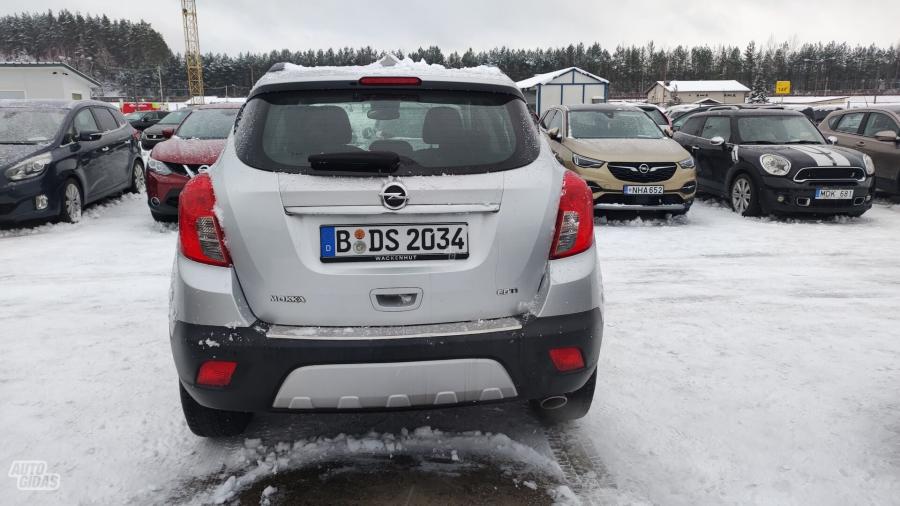 Grey Opel Mokka 2013 in Vilnius, with an engine capacity of 1.70 L and mileage of 229 thousand km for 7300 €, photo 3 on AUTOMOTO.COM.LV