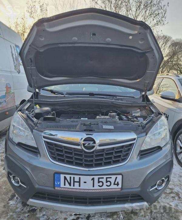Grey Opel Mokka 2013 in Riga, with an engine capacity of 1.70 L and mileage of 300 thousand km for 3600 €, photo 6 on AUTOMOTO.COM.LV