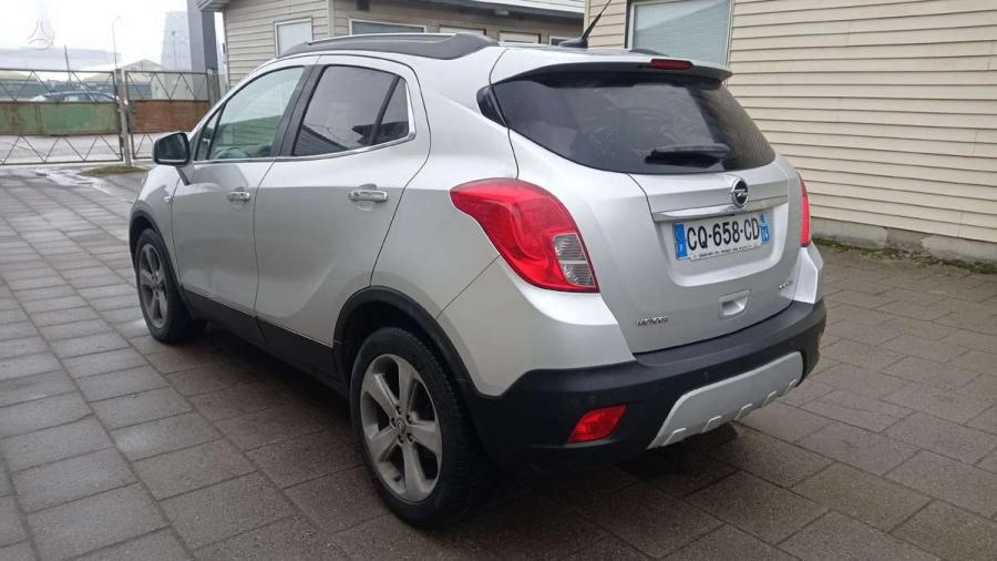 Pelēks Opel Mokka 2013 Viļņa, ar dzinēja tilpumu 1.69 L un nobraukumu 240 tūkst. km par 5600 €, foto 6 vietnē AUTOMOTO.COM.LV