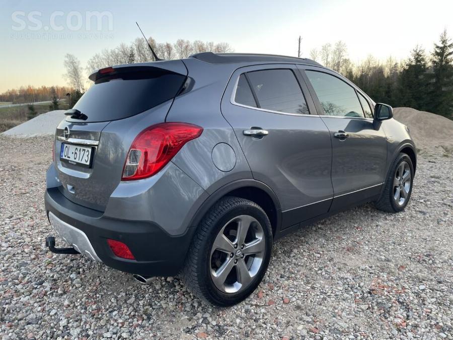 Grey Opel Mokka 2013 in Cesis, with an engine capacity of 1.70 L and mileage of 0 thousand km for 6990 €, photo 4 on AUTOMOTO.COM.LV