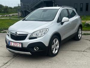 Pelēks Opel Mokka 2013 Rīga, ar dzinēja tilpumu 1.60 L un nobraukumu 210 tūkst. km par 6290 €, foto  vietnē AUTOMOTO.COM.LV