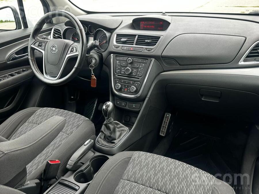 Pelēks Opel Mokka 2013 Rīga, ar dzinēja tilpumu 1.60 L un nobraukumu 210 tūkst. km par 6290 €, foto 18 vietnē AUTOMOTO.COM.LV