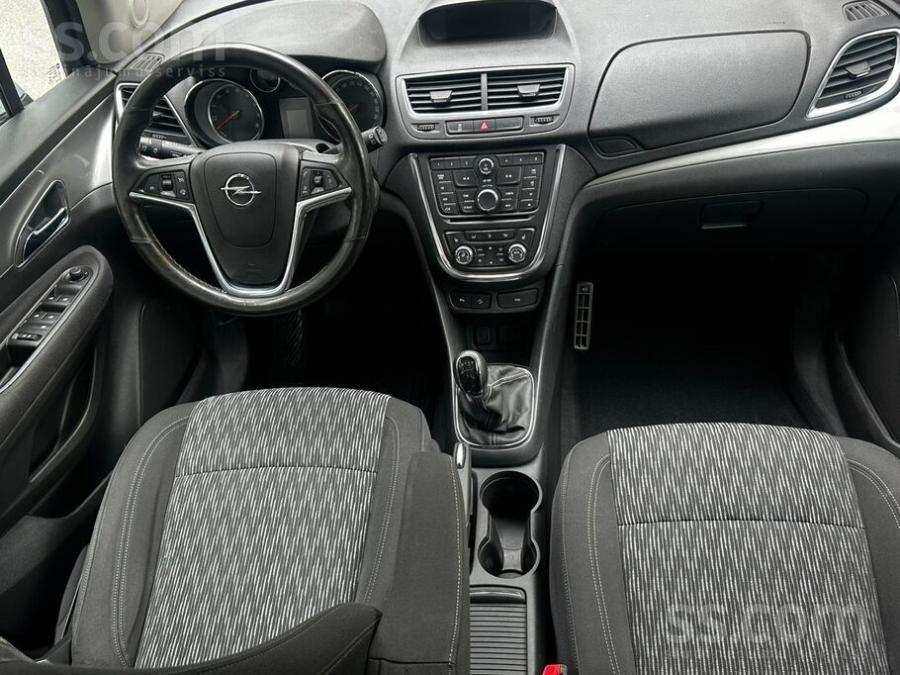 Pelēks Opel Mokka 2013 Rīga, ar dzinēja tilpumu 1.60 L un nobraukumu 210 tūkst. km par 6290 €, foto 25 vietnē AUTOMOTO.COM.LV