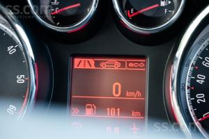 Pelēks Opel Mokka 2013 Rīga, ar dzinēja tilpumu 1.70 L un nobraukumu 270 tūkst. km par 5800 €, foto 16 vietnē AUTOMOTO.COM.LV