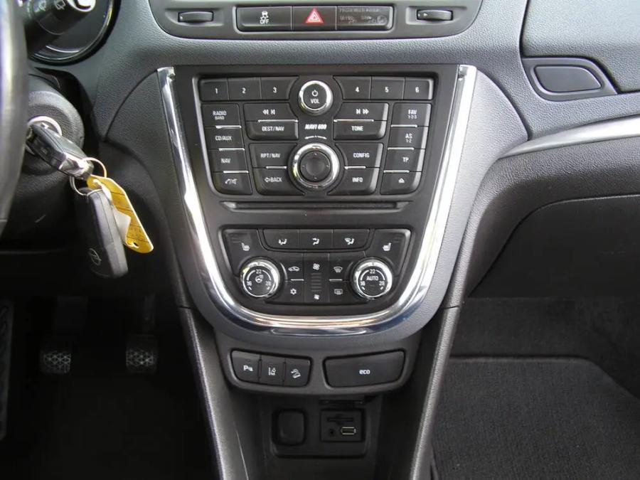 Grey Opel Mokka 2013 in Sigulda, with an engine capacity of 1.40 L and mileage of 109 thousand km for 8950 €, photo 18 on AUTOMOTO.COM.LV