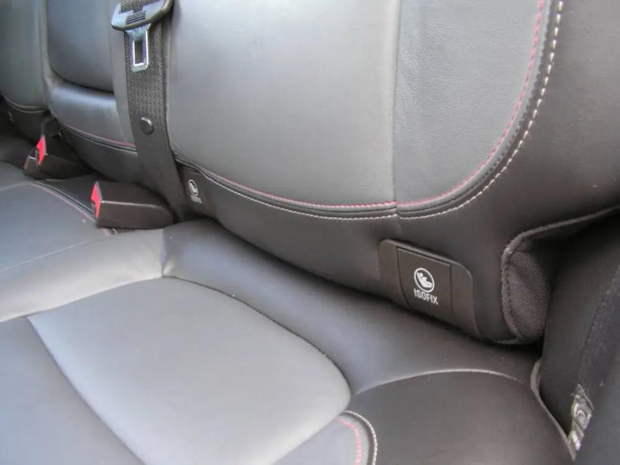Grey Opel Mokka 2013 in Sigulda, with an engine capacity of 1.40 L and mileage of 109 thousand km for 8950 €, photo 23 on AUTOMOTO.COM.LV