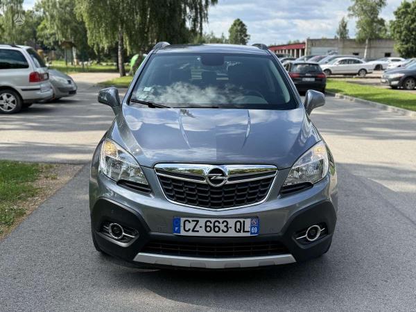 Grey Opel Mokka 2013 in Taurage, with an engine capacity of 1.69 L and mileage of 190 thousand km for 5800 €, photo 2 on AUTOMOTO.COM.LV
