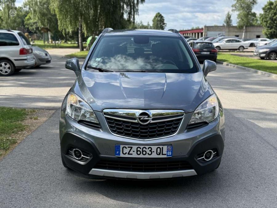 Grey Opel Mokka 2013 in Taurage, with an engine capacity of 1.69 L and mileage of 190 thousand km for 5800 €, photo 3 on AUTOMOTO.COM.LV