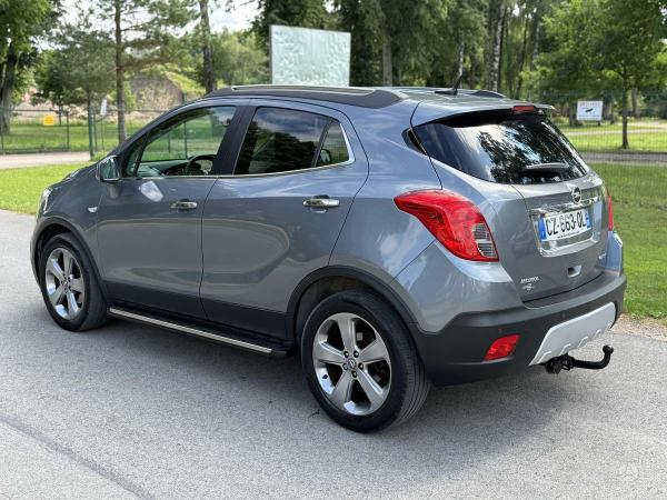 Grey Opel Mokka 2013 in Taurage, with an engine capacity of 1.69 L and mileage of 190 thousand km for 5800 €, photo 7 on AUTOMOTO.COM.LV