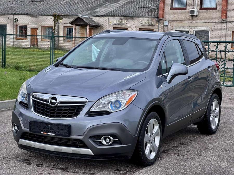 Pelēks Opel Mokka 2013 Kretinga, ar dzinēja tilpumu 1.36 L un nobraukumu 183 tūkst. km par 7550 €, foto 1 vietnē AUTOMOTO.COM.LV