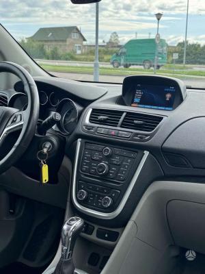 Pelēks Opel Mokka 2013 Kretinga, ar dzinēja tilpumu 1.36 L un nobraukumu 183 tūkst. km par 7550 €, foto 13 vietnē AUTOMOTO.COM.LV