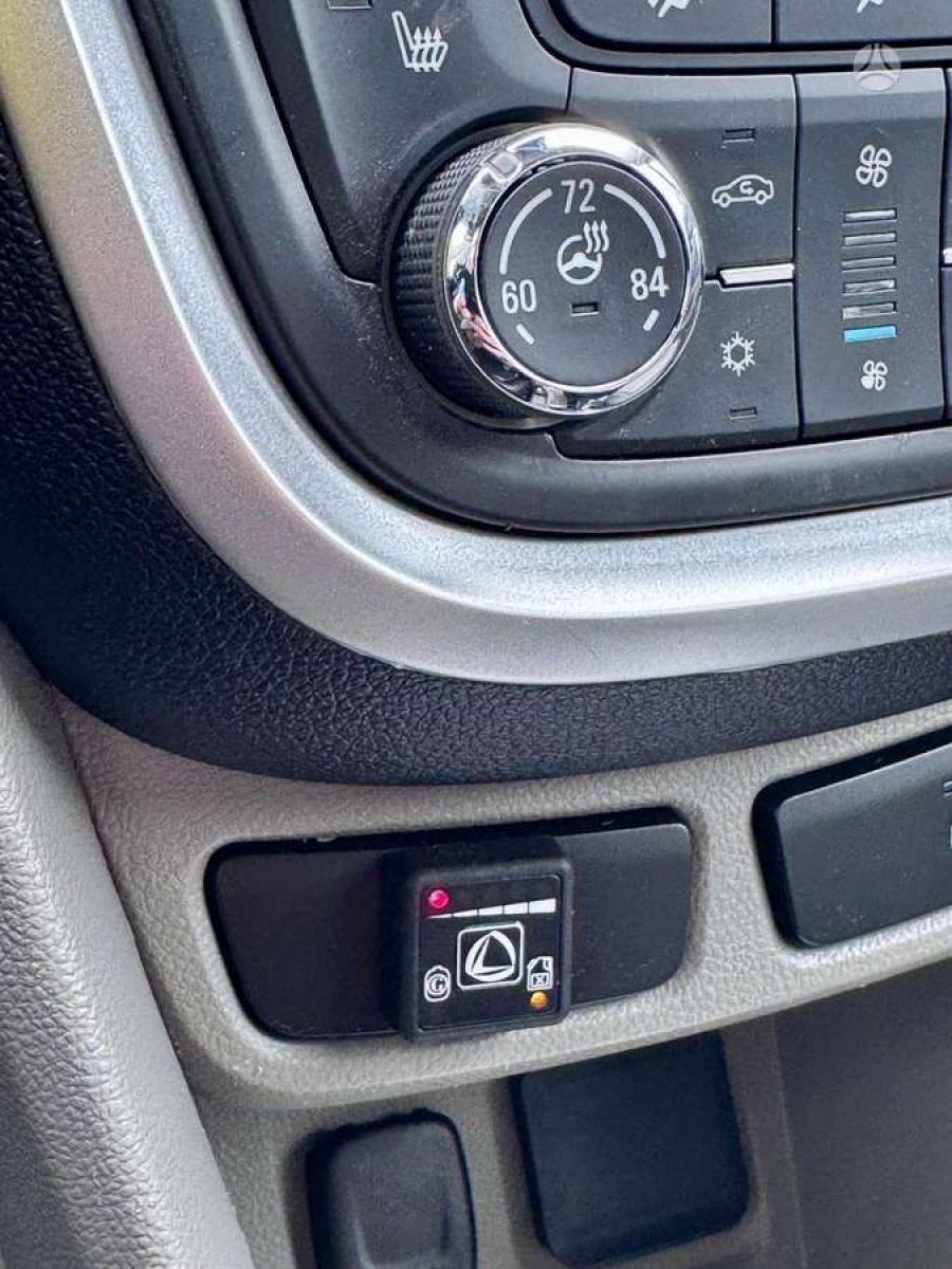 Pelēks Opel Mokka 2013 Kretinga, ar dzinēja tilpumu 1.36 L un nobraukumu 183 tūkst. km par 7550 €, foto 18 vietnē AUTOMOTO.COM.LV
