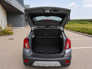 Grey Opel Mokka 2013 in Vilnius, with an engine capacity of 1.70 L and mileage of 272 thousand km for 6250 €, photo 14 on AUTOMOTO.COM.LV