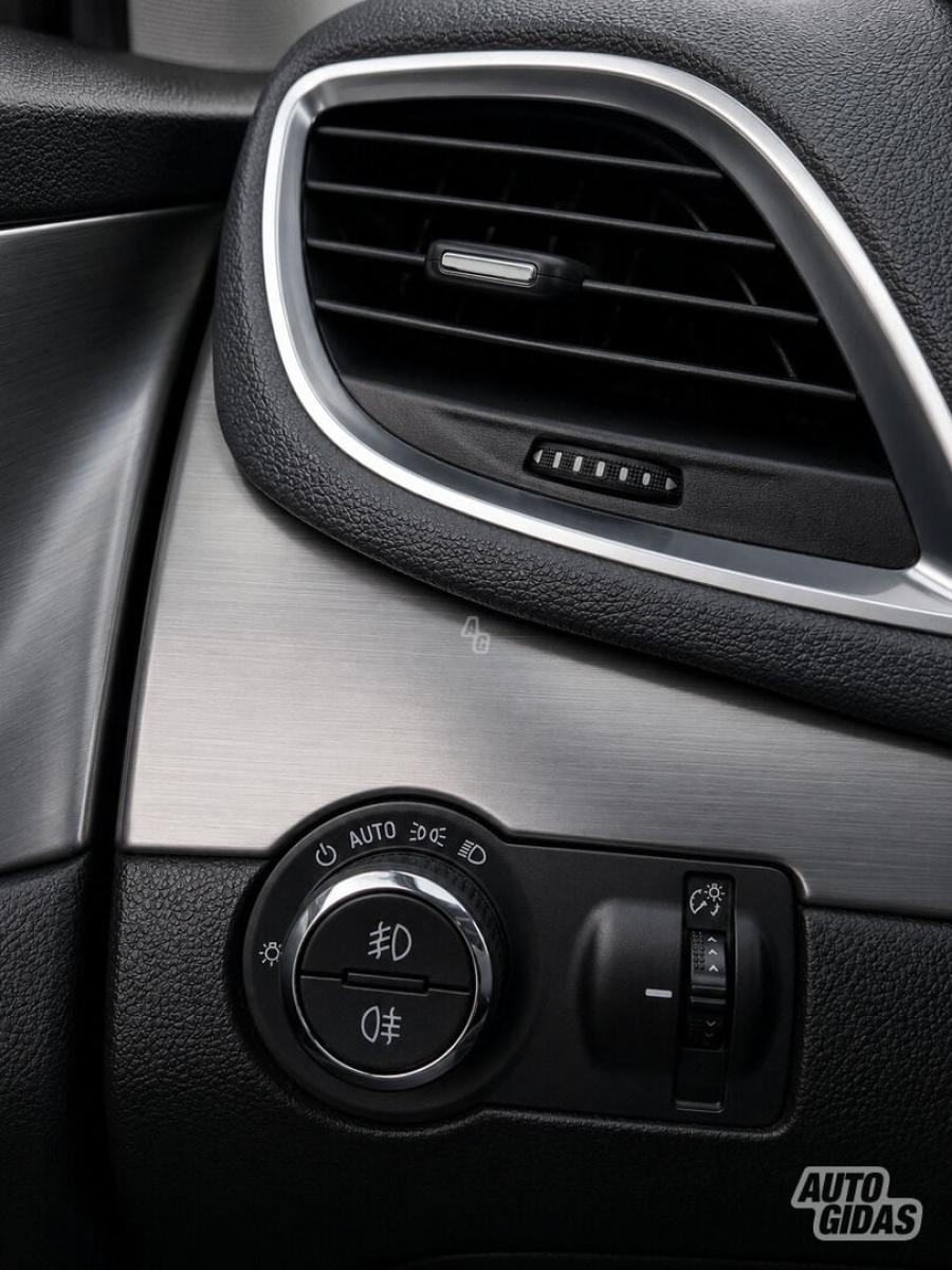 Grey Opel Mokka 2013 in Vilnius, with an engine capacity of 1.70 L and mileage of 272 thousand km for 6250 €, photo 17 on AUTOMOTO.COM.LV